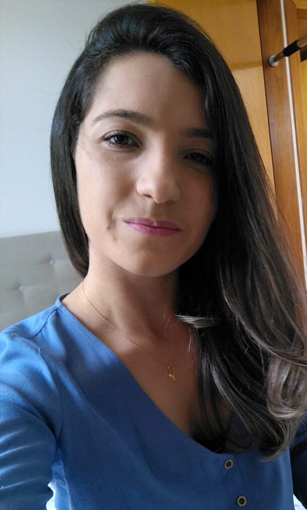 ENTREVISTA: Ana Carolina Lemos - Aprovada em 1° lugar no concurso PCMG no cargo de Escrivão