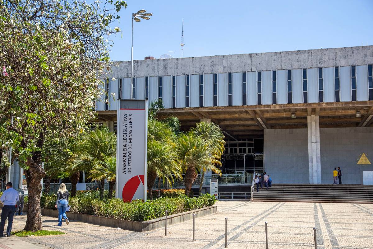 Concurso ALMG: conheça as oportunidades de nível médio