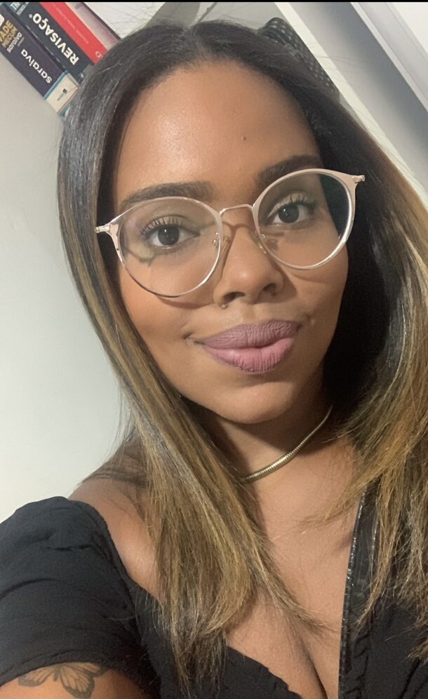 ENTREVISTA: Ana Paula Rocha Santos - Aprovada em 9° lugar (cotas) no concurso TJ-ES para o cargo ...