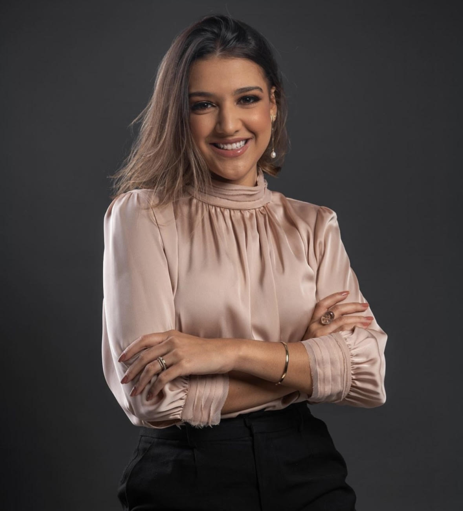 ENTREVISTA: Lara Abreu Assef - Aprovada em 2º lugar no concurso TJ-ES ...