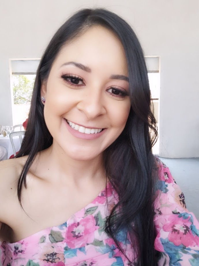 ENTREVISTA: Cristielly Souza Bedran - Aprovada em 13° lugar no concurso TCE-GO para o cargo de ...