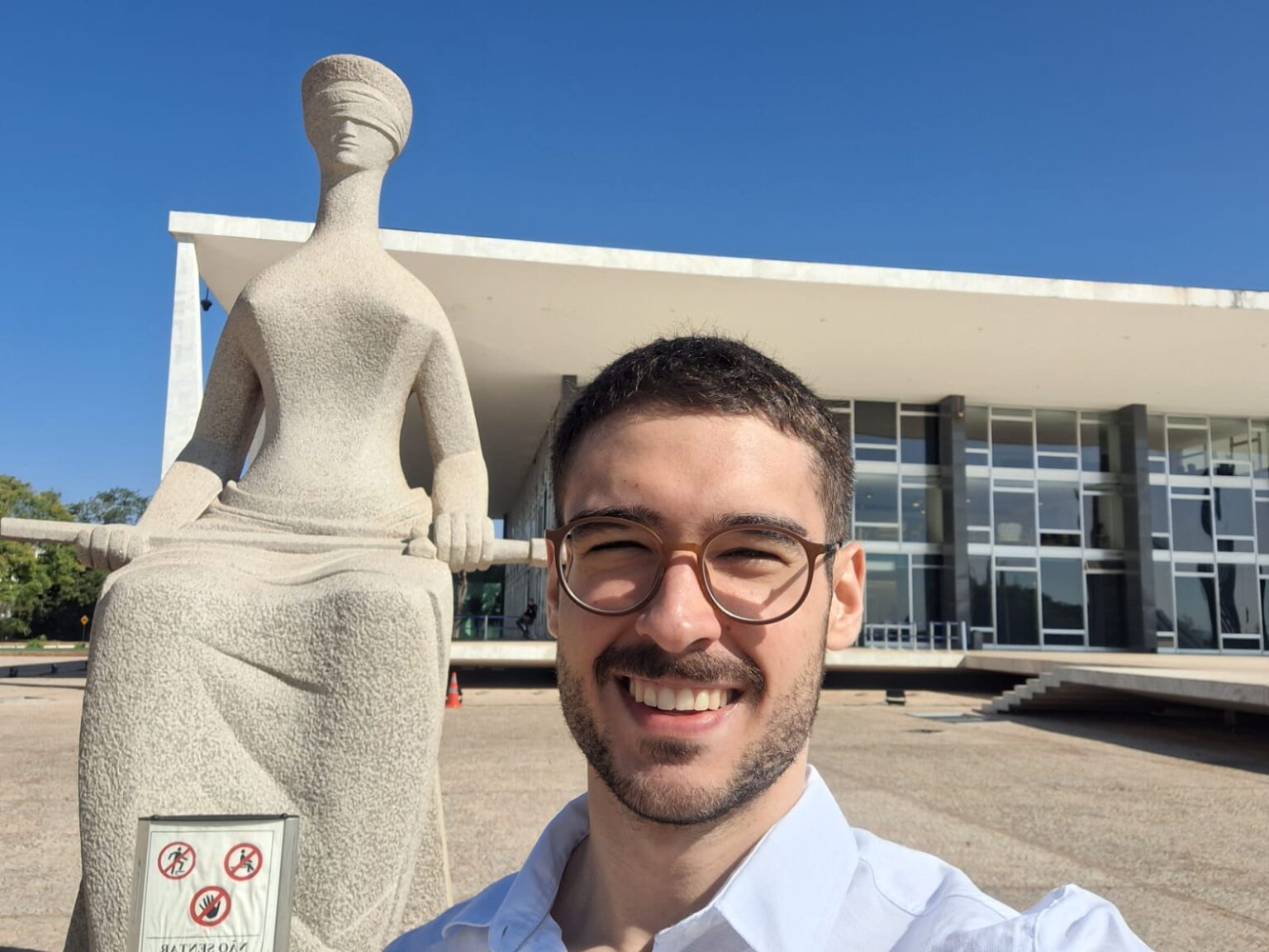 ENTREVISTA: Rafael Morgado Barata - Aprovado em 3° lugar no concurso BACEN para o cargo de ...