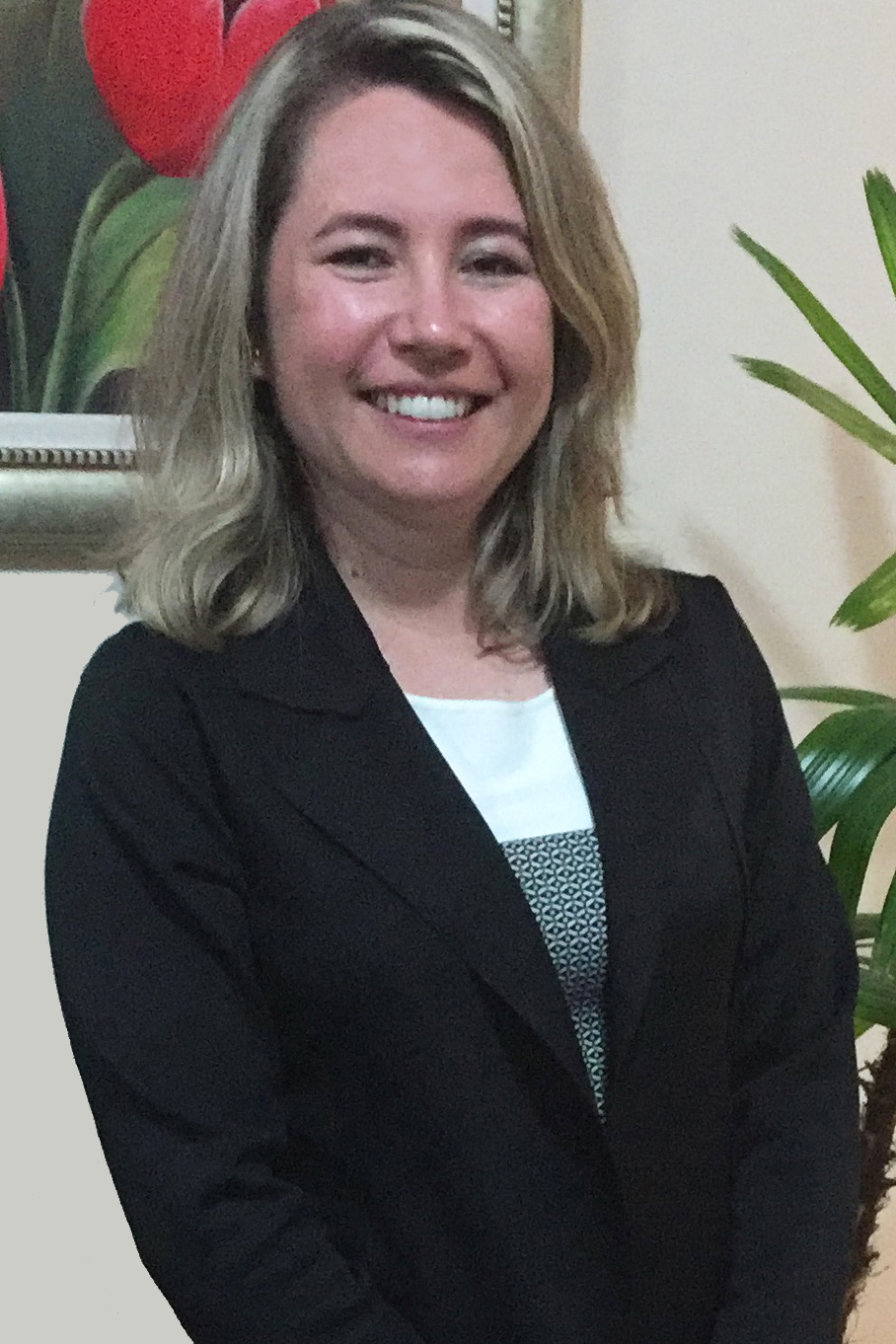 Aprovada em 1° lugar no concurso PGM Araucária/PR: Vivian Czelusniak