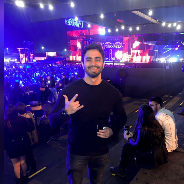 Aprovado em 1° lugar no concurso TRT10: Thiago Brito